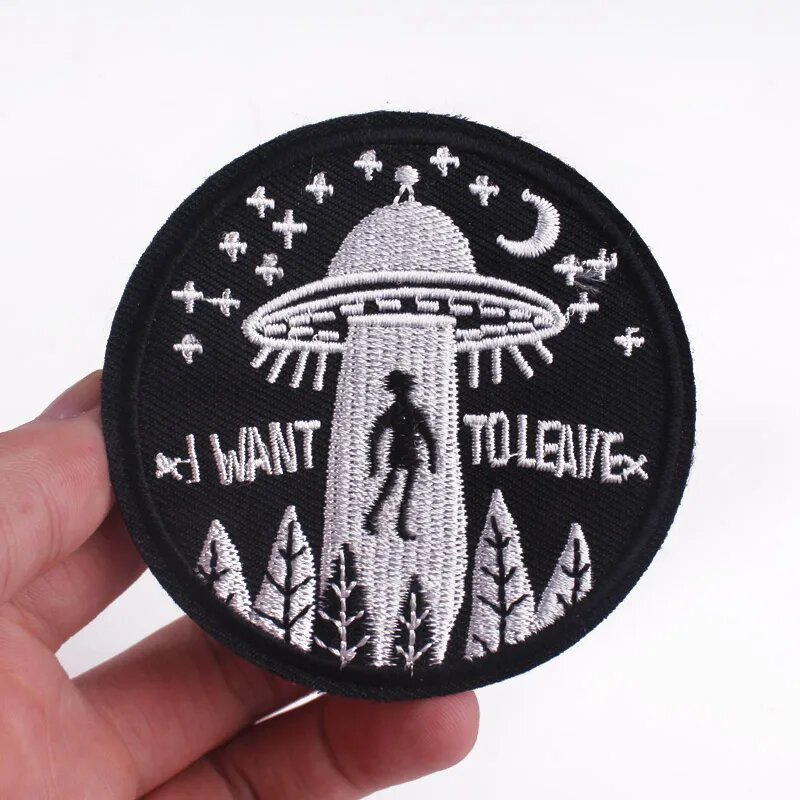 Нашивки Prajna с вышивкой горы Черный, PE1315CT