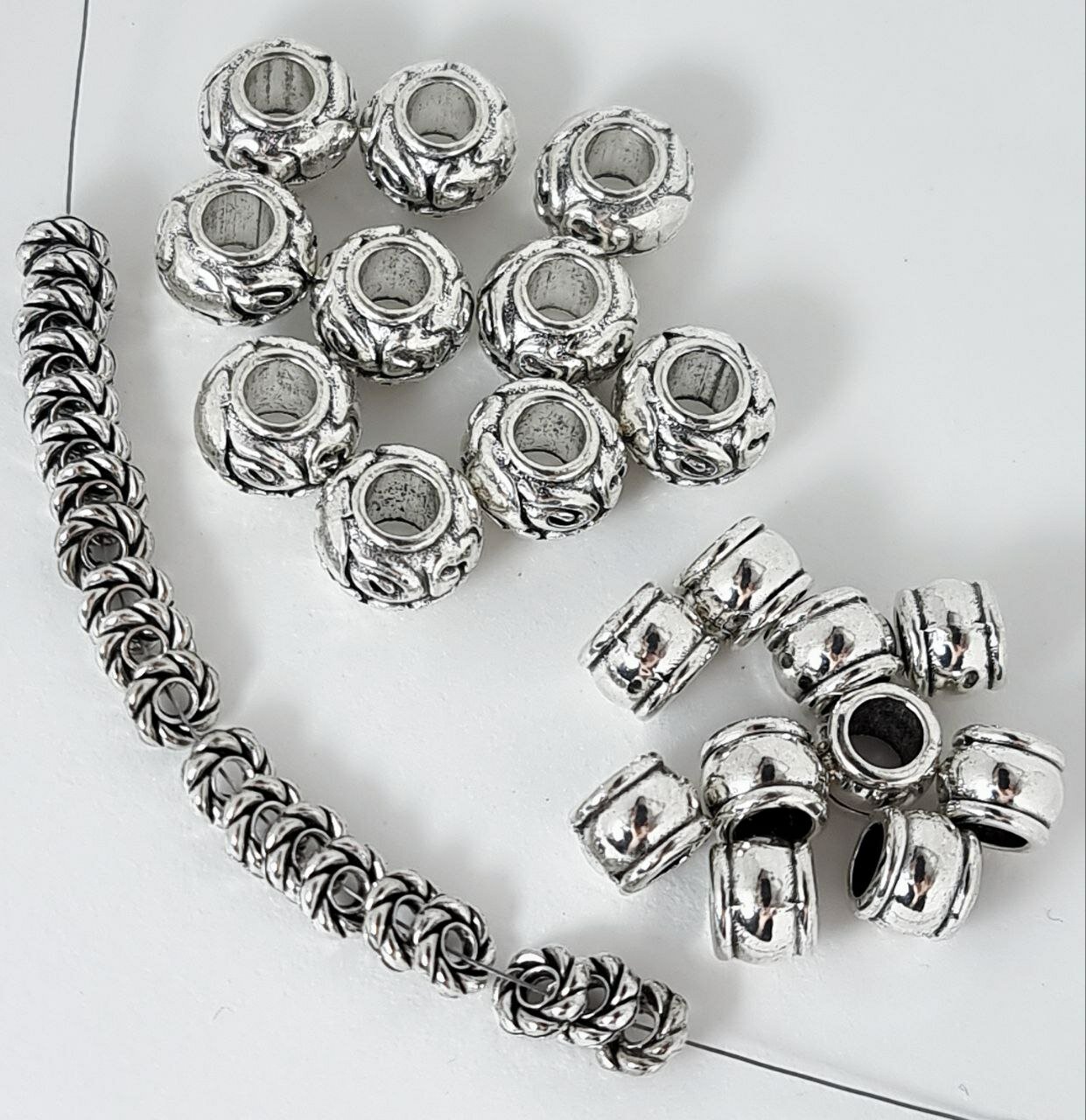 Металлические бусины 5-10мм. 40шт. Цвет Родий.