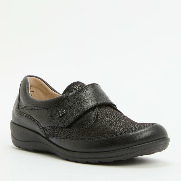 Полуботинки