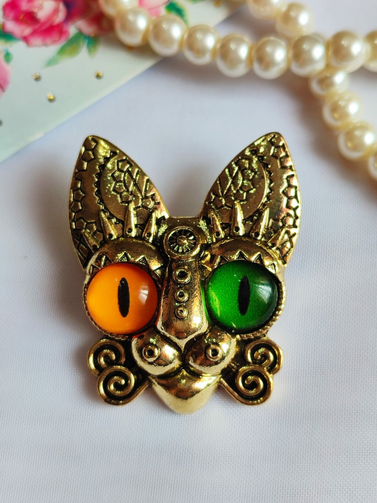 Брошь, эпоксидная смола