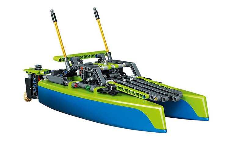 LEGO Technology Mechanical Set FLOATING Двойное Корпусное Лодка Конструкторы 301 600 шт. 42105