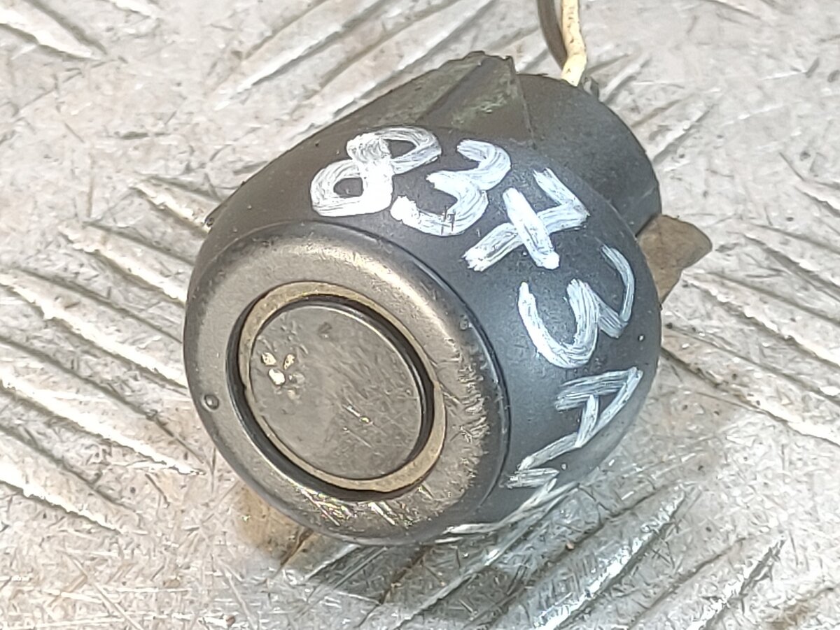 Датчик парковки UAZ Patriot 31633839080