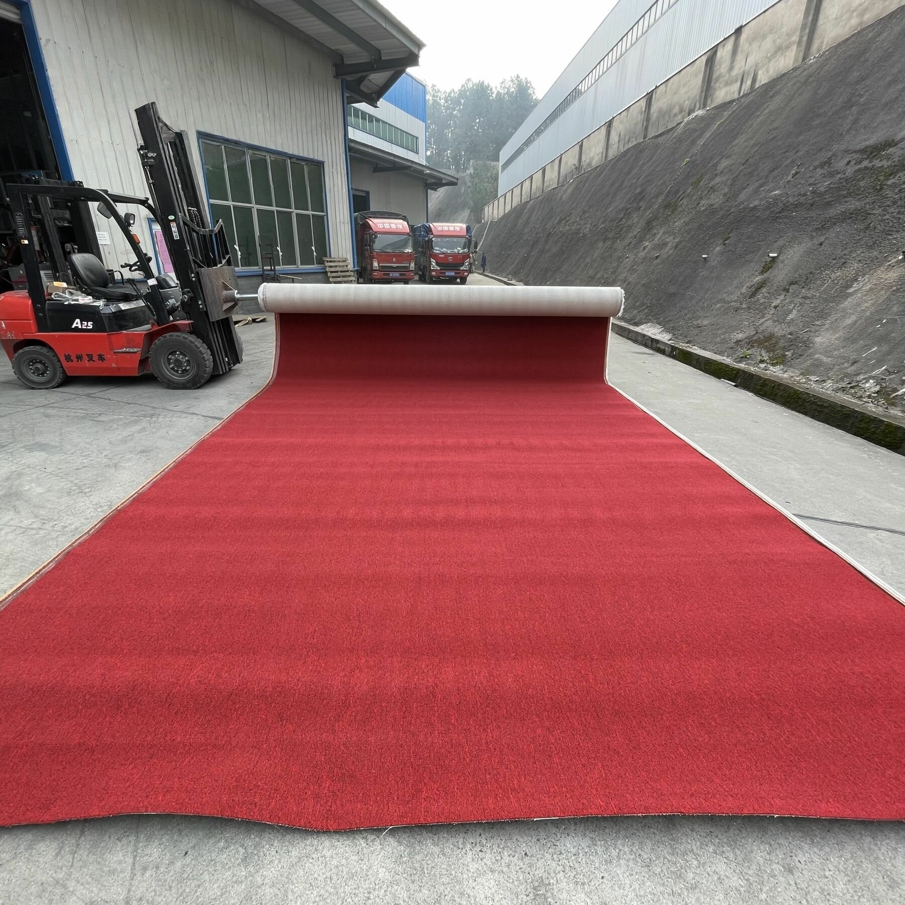 2025 Полный ковер, большая площадь, однотонный, для офиса, спальни, бильярдного зала, комнаты для прямой трансляции, коридора отеля, офисного здания, фабрики