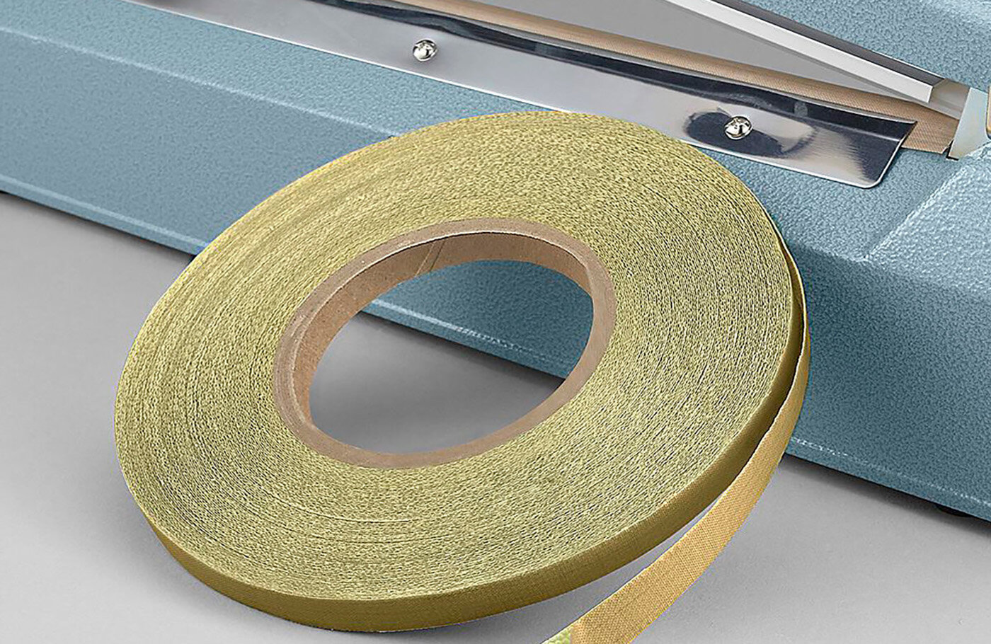 Самоклеящаяся тефлоновая лента 25ммх130мкмх30м (в рул) Циркон