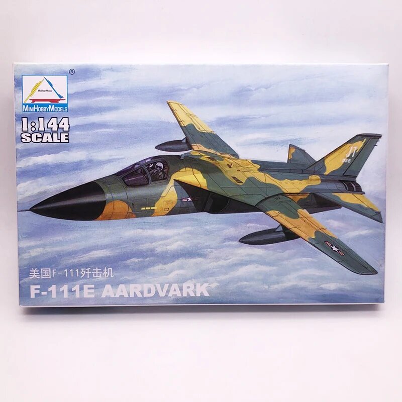 Модель самолета F-111E AARDVARK 1:144, цвет 80416