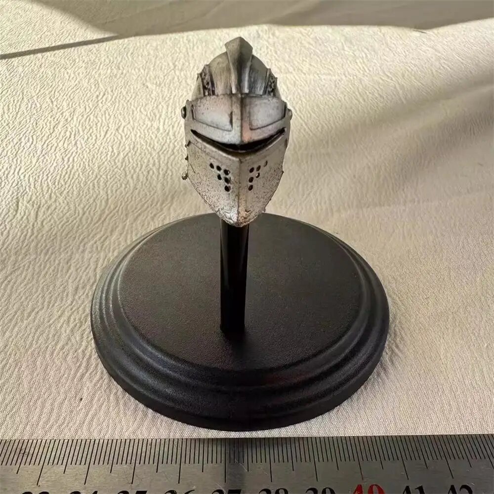 COOMODEL Старинный рыцарский шлем A