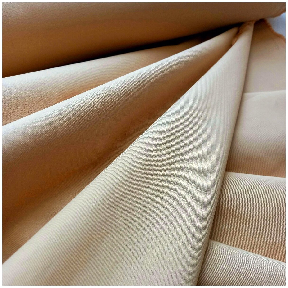 Ткань тренчево-курточная хлопок габардин 0,5м Италия, цвет песочный