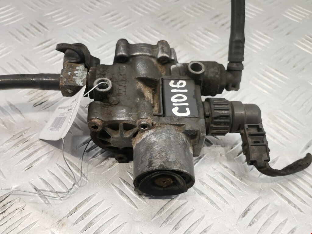 Кран тормозной главный (распределитель) Mercedes Atego 2 A0044298844 арт. 1013953