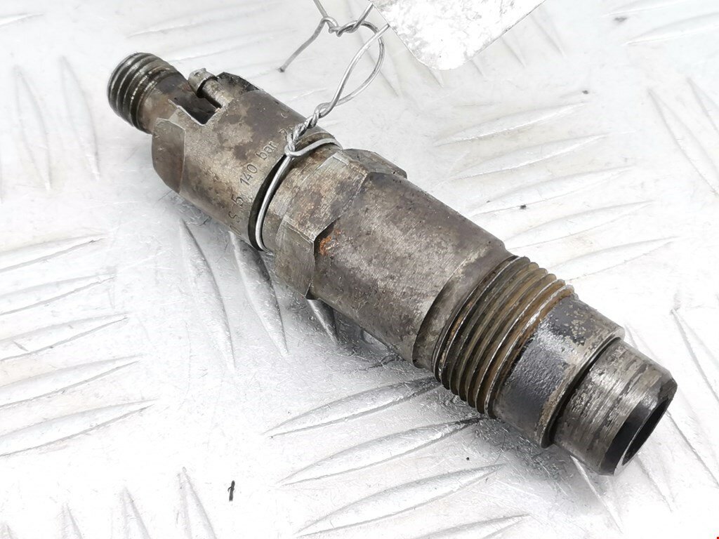 Форсунка дизельная механическая Peugeot Boxer 1 198016 арт. 1676341