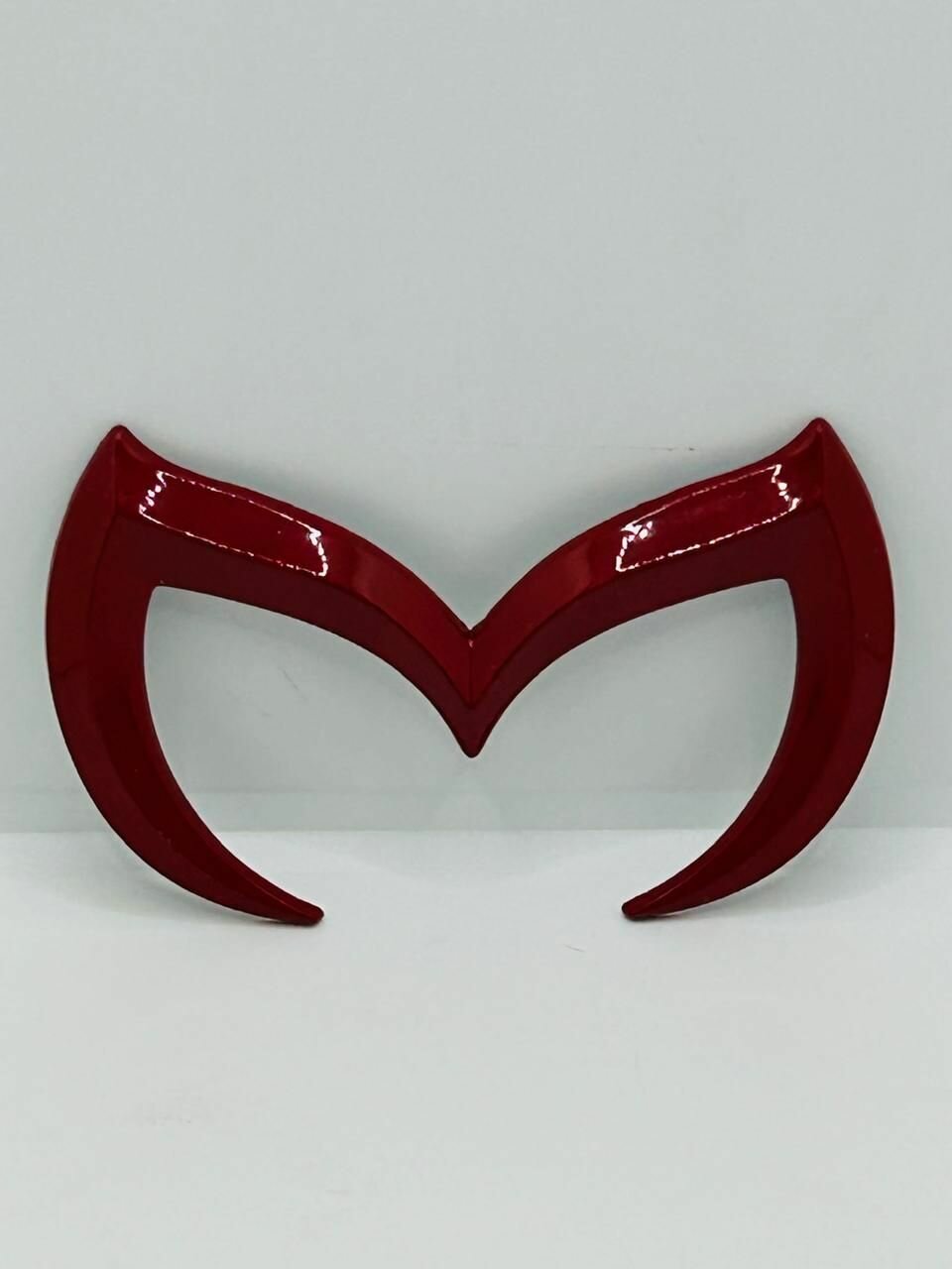 Шильдик Наклейка Эмблема Mazda Red