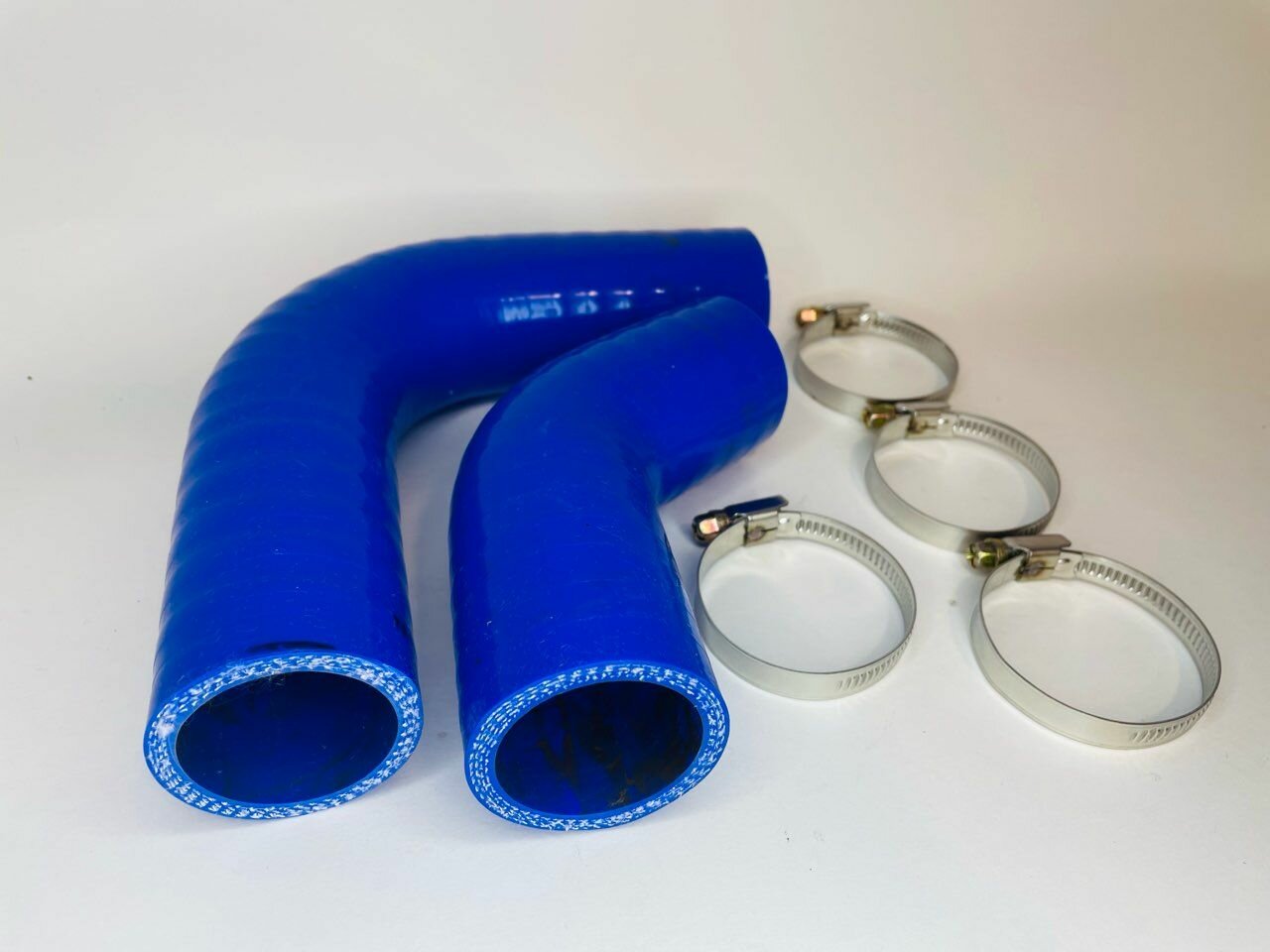 Комплект патрубков системы охлаждения МТЗ-80/82 силикон в сборе с хомутами