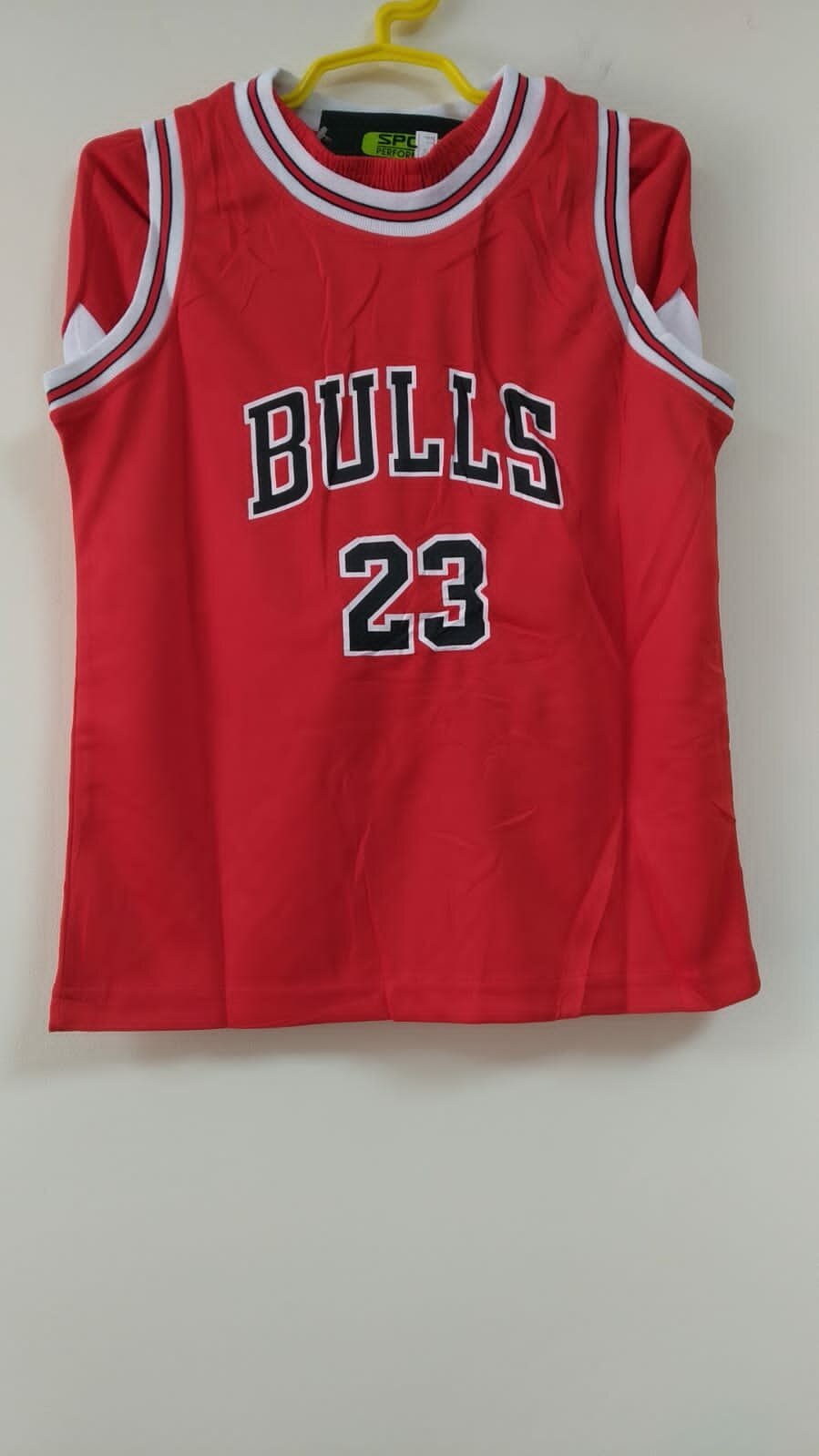 Для баскетбола Детская Чикаго размер на 7-8 лет , форма ( майка + шорты ) , баскетбольного клуба NBA CHICAGO BULLS №23 JORDAN красная