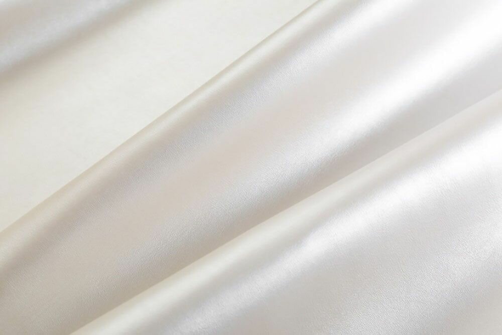 Искусственная кожа "Pegaso" для обивки мебели. Отрезной материал для перетяжки, обшивки, реставрации и ремонта диванов, кресел, стульев. Любой метраж единым отрезом