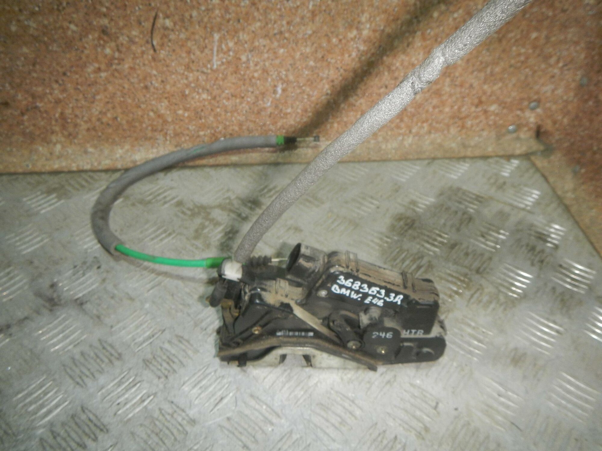 Б/У Замок двери задней правой, BMW (БМВ)-3 (E46) (98-05) BMW 3 (E46) (98-05) Седан,7 контактов Без повреждений 368363 BMW...