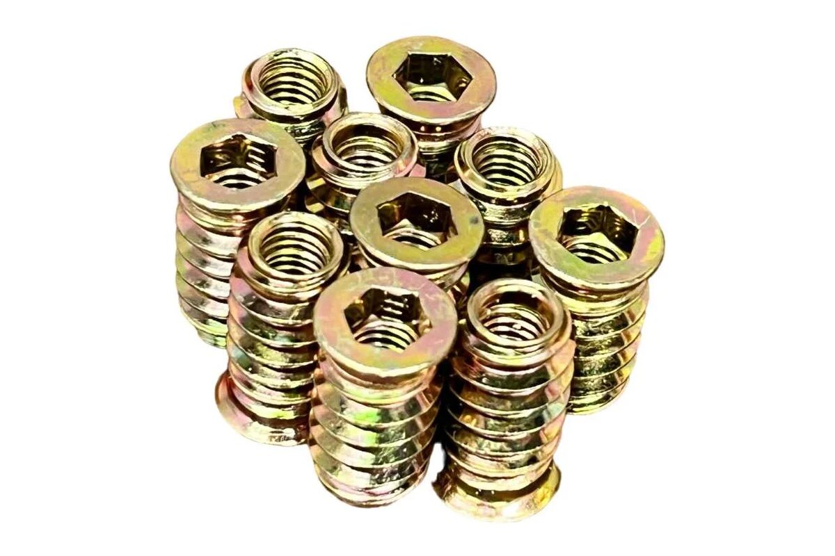 23 болта Втулка футорка М8x12,5x20 с потайным фланцем ЖЦ, 10 шт. 2000000345772