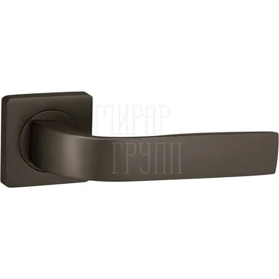 Дверная ручка Punto (Пунто) на квадратной розетке "INTEGRA" ZQ графит