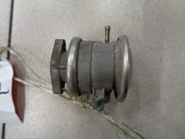 Клапан рециркуляции выхлопных газов от Audi A6 C5 1997-2004