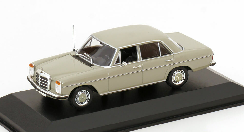 Модель коллекционная MAXICHAMPS Mercedes 200/8 1968 light grey