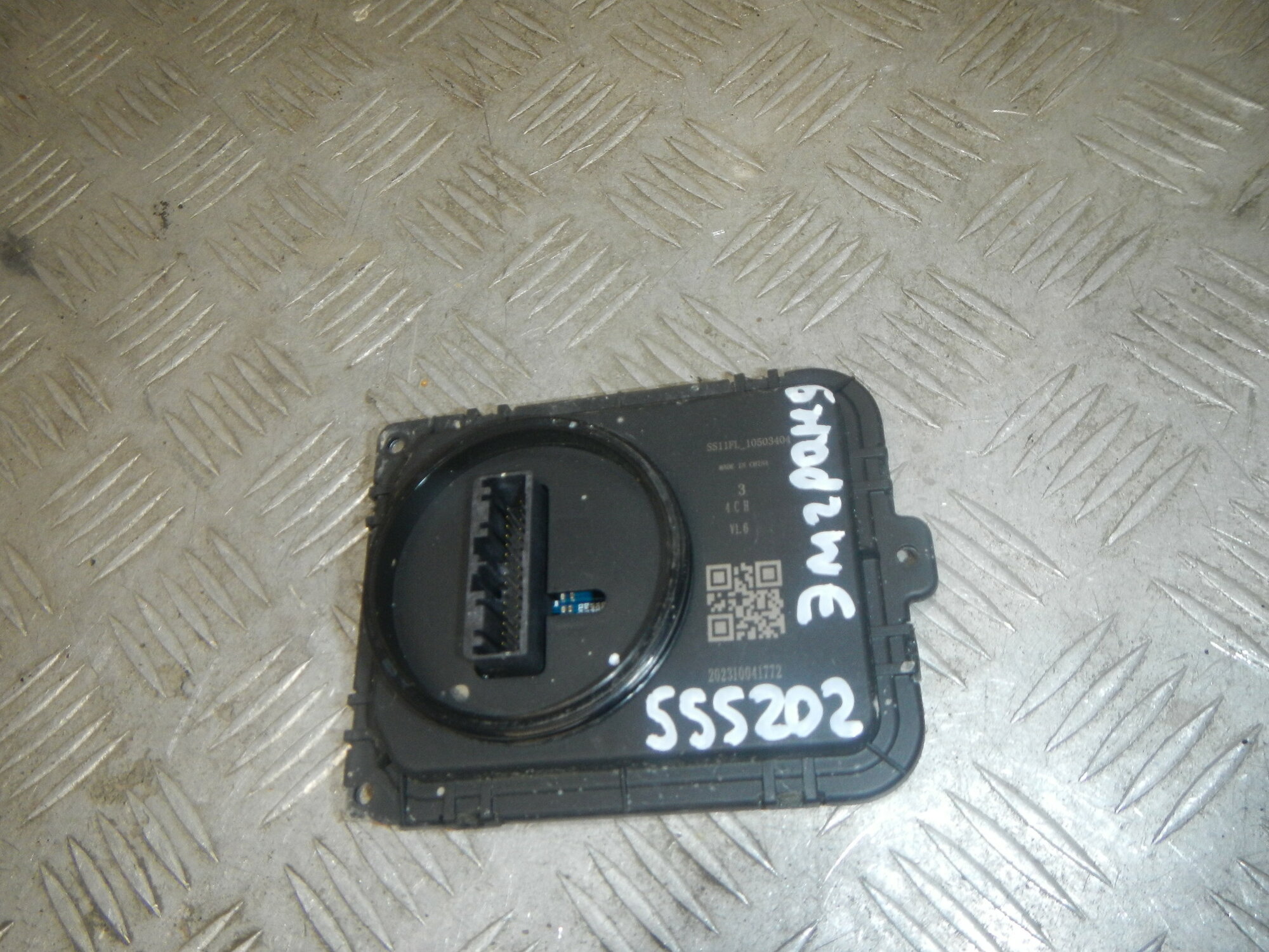 Б/У Блок управления светом, Geely (Джили)-EMGRAND 2 (21-) GEELY EMGRAND 2 (21-) Без видимых повреждений. 555202 GEELY ар...