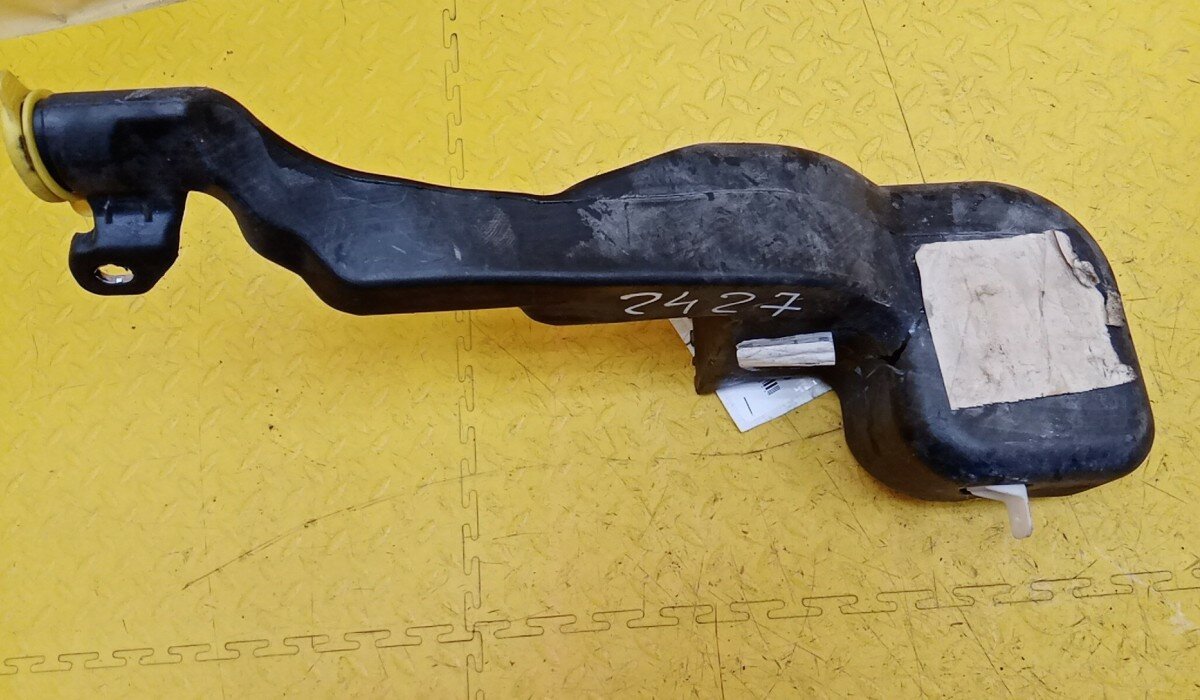 Бачок омывателя Astra H / Family Opel 13118158