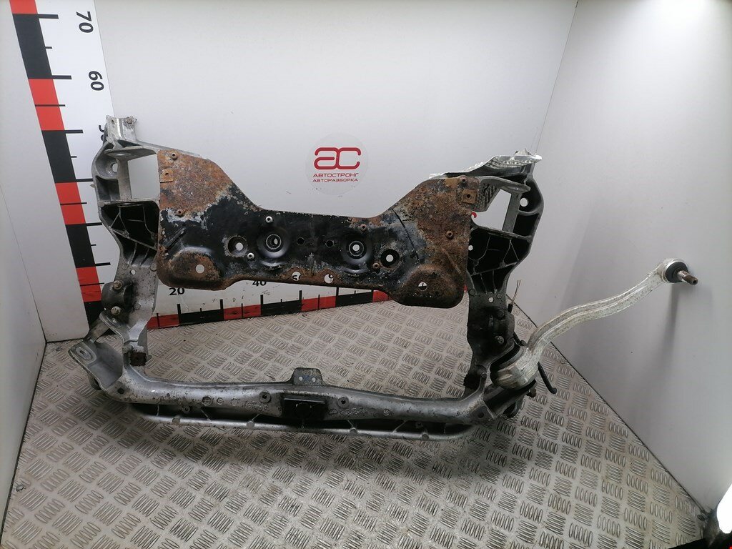 Балка подмоторная (подрамник) Mercedes C-Class (W203) A2036280657 арт. 2195870