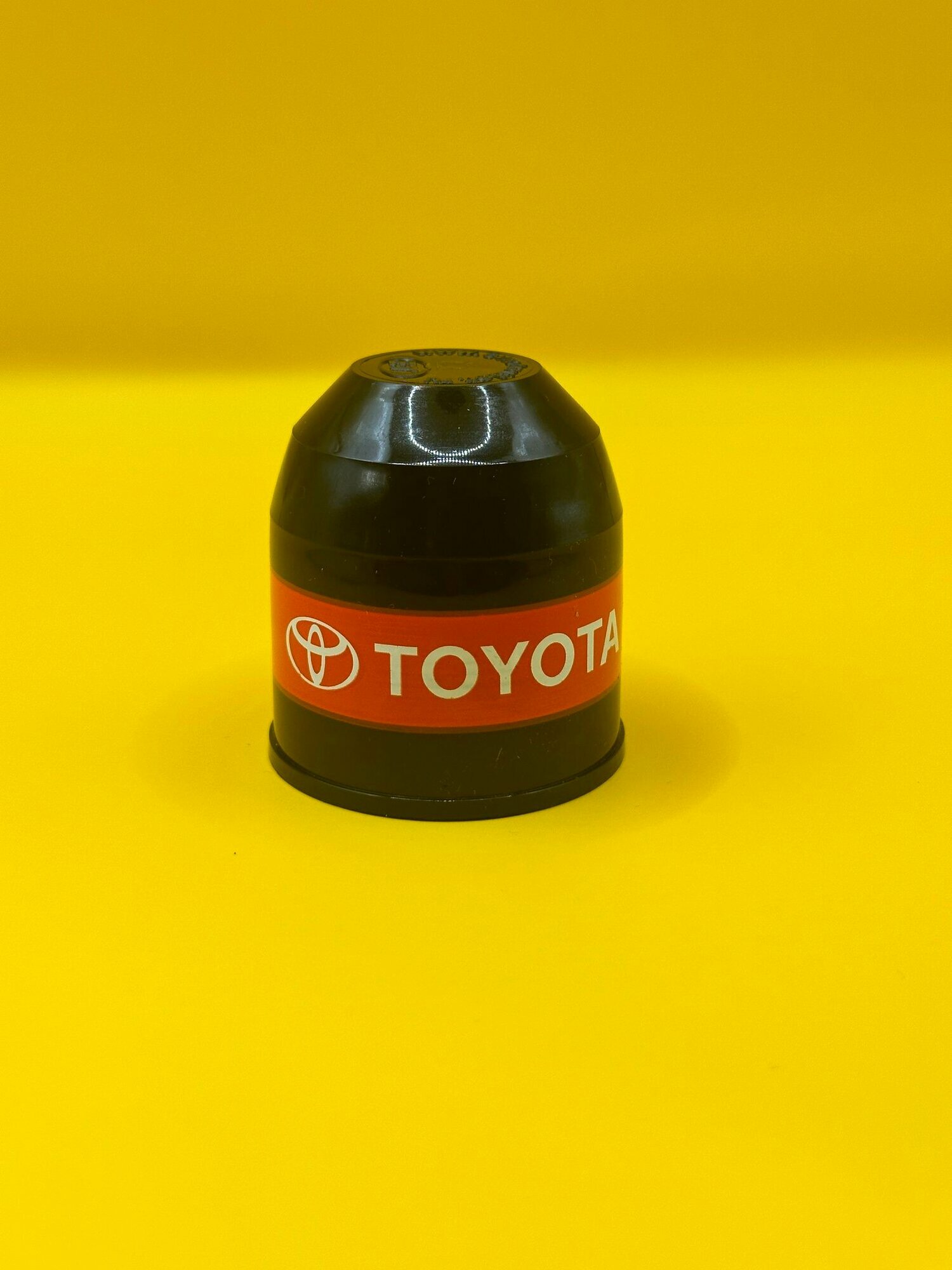 Колпак на шар фаркопа с логотипом Toyota (Тойота), пластик