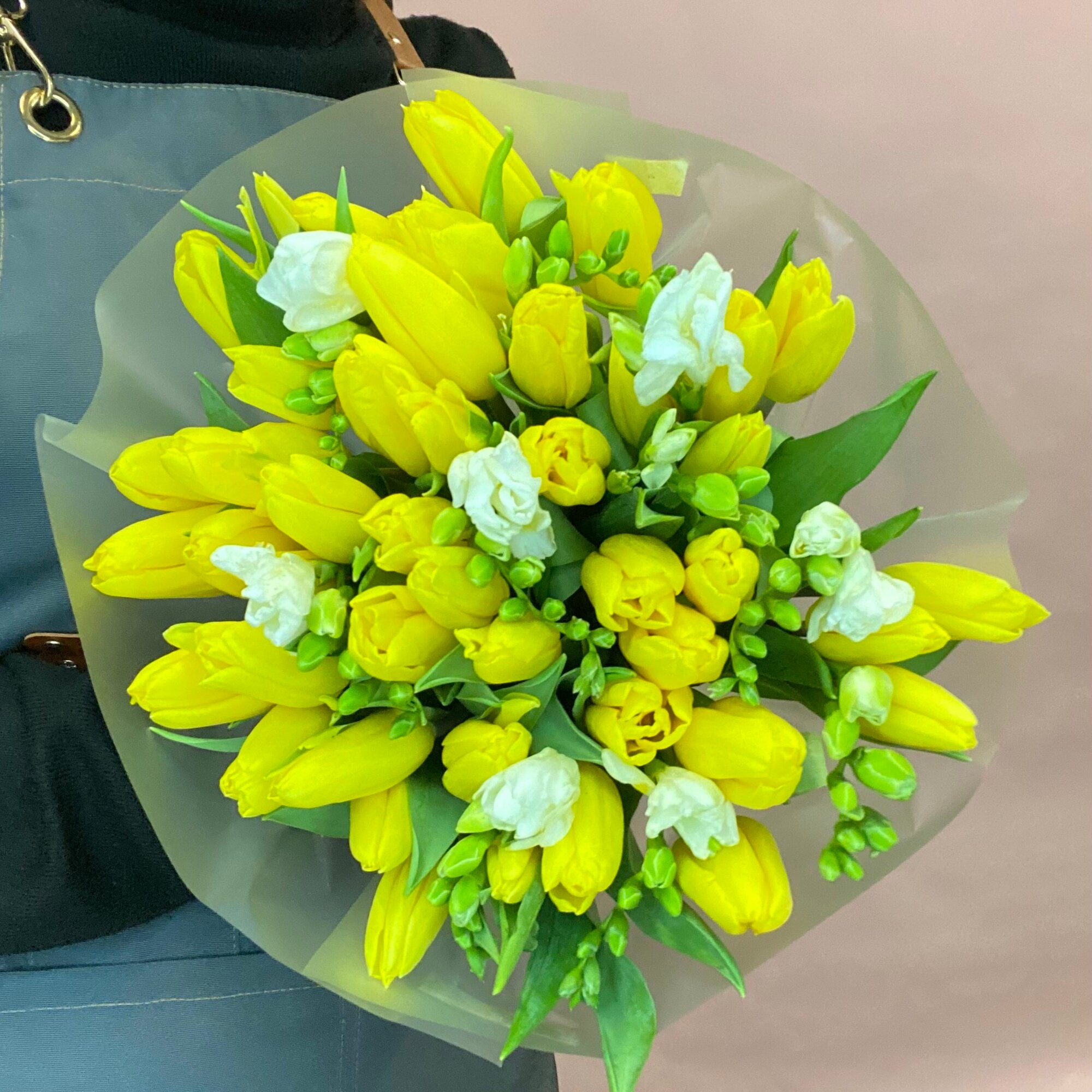 Желтые тюльпаны