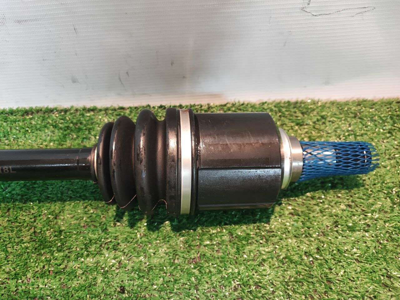 Привод в сборе левый nissan sunny/sentra/almera wagon Nissan: 391004M465 391004M470