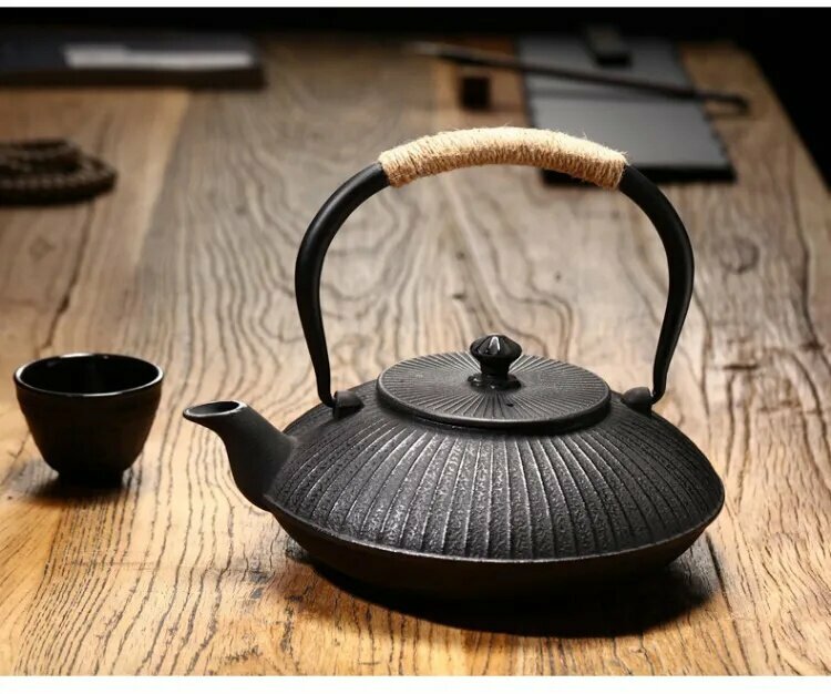 Маркизз Чайник заварочный "Чугунный заварочный чайник с узором пиона, японский литой чайник для заваривания чая", 952 мл