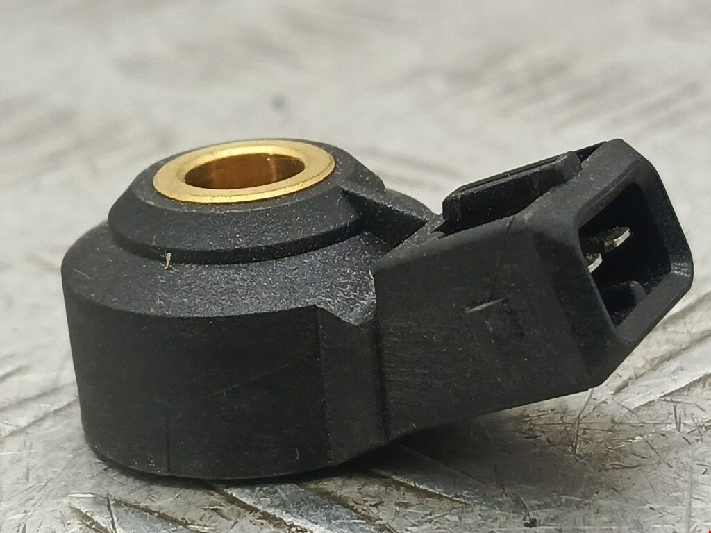 Датчик детонации Lada Priora 21120385502000 арт. 2255791