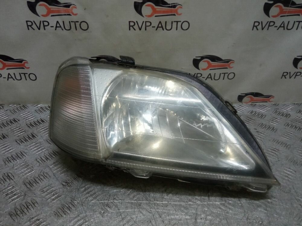 Фара правая Renault Logan 1 (Логан) 2005-2014 Renault