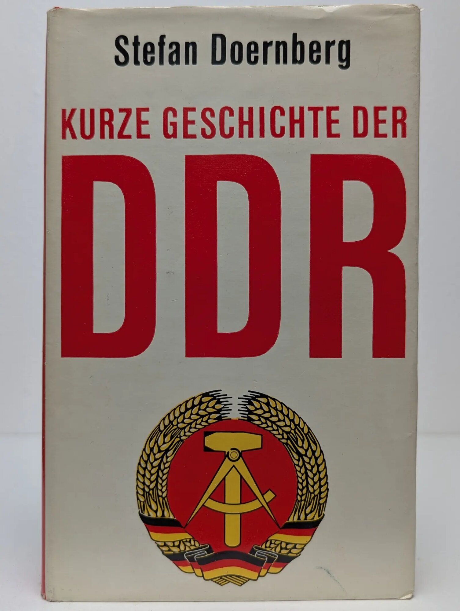 Kurze Geschichte der DDR Дернберг Стефана 1968