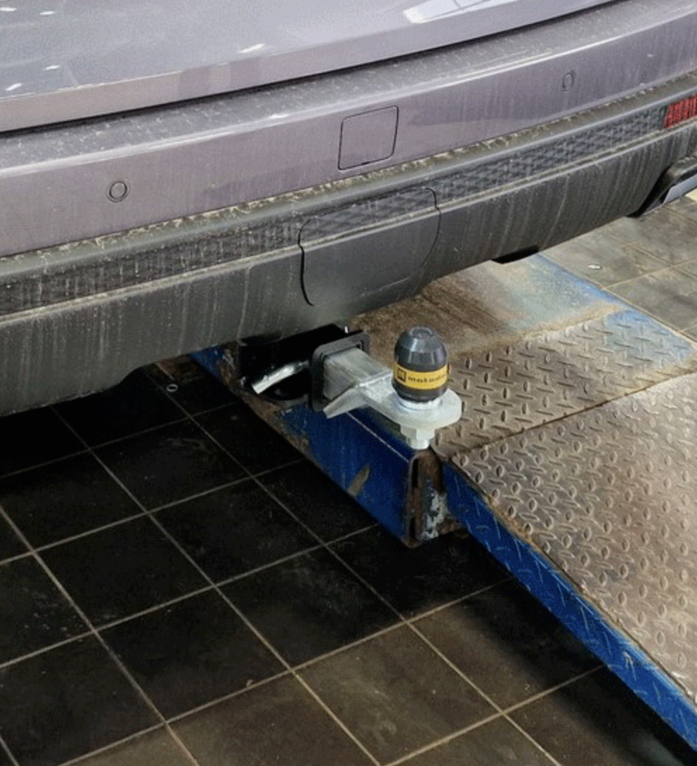 Фаркоп для Geely Atlas 2024- арт. MOTODOR.94209-E