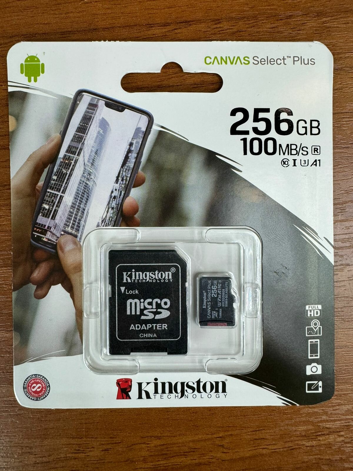 Карта памяти Kingston microSDXC 256 ГБ Class 10, V30, A1, UHS-I U3, R/W 100/85 МБ/с, адаптер на SD, 1 шт, чёрный