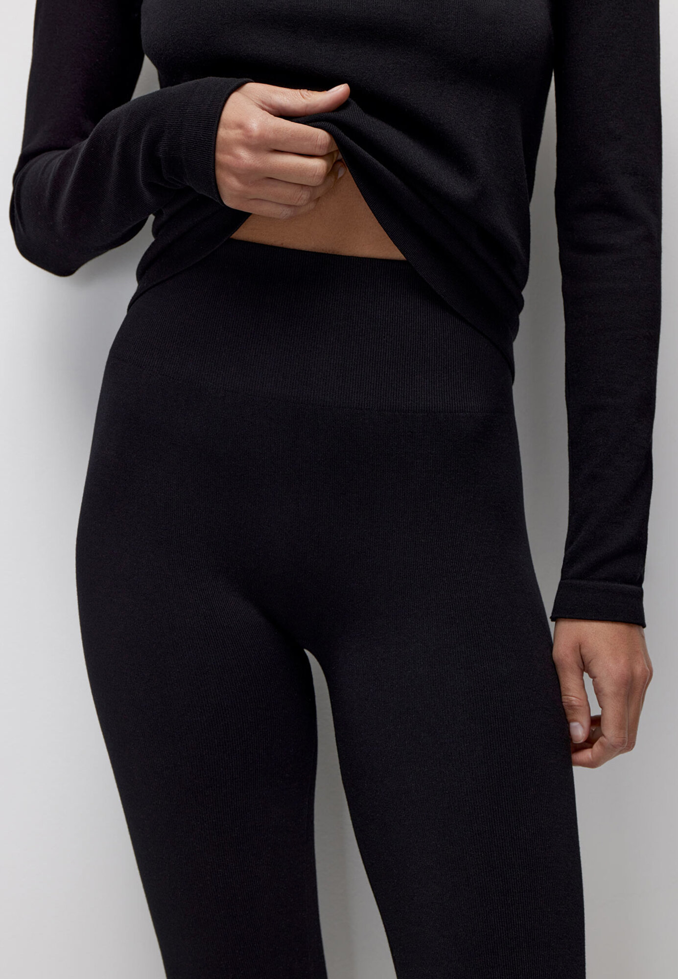 Брюки Essentials-Базовые легинсы