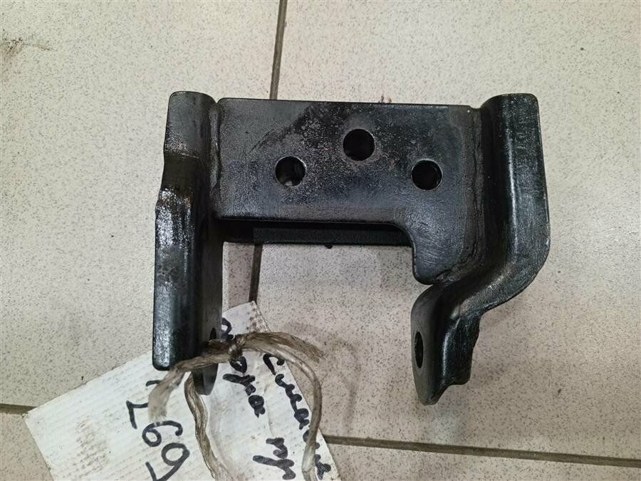 Кронштейн двигателя правый от Lifan Smily 2008-2017