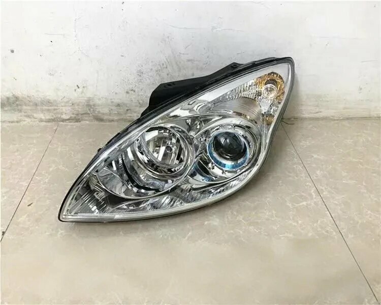 Фары автомобильные, 1 шт, арт. 921012R000