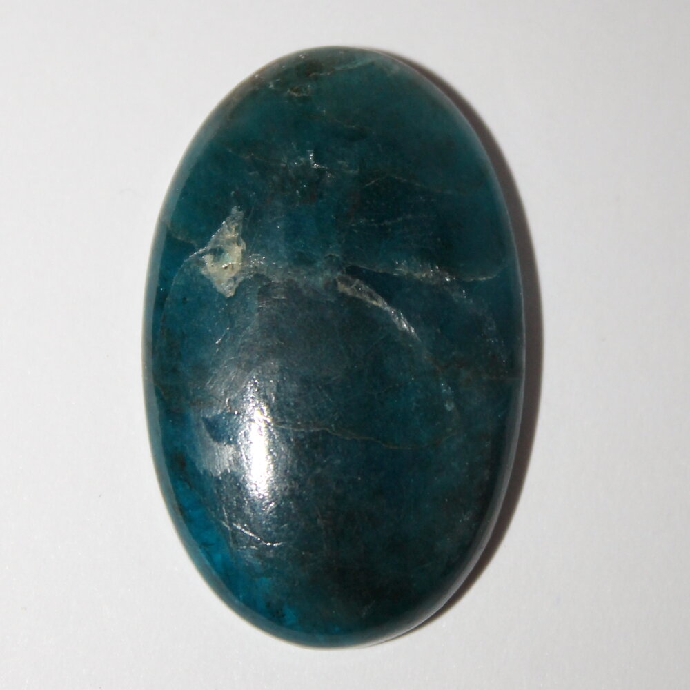 Кабаошон из камня Апатит, 33х21х3 мм, Бразилия, "True Stones"