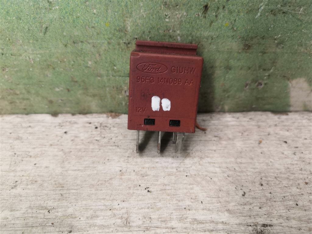 Реле Ford Escort /Orion 1995-1998