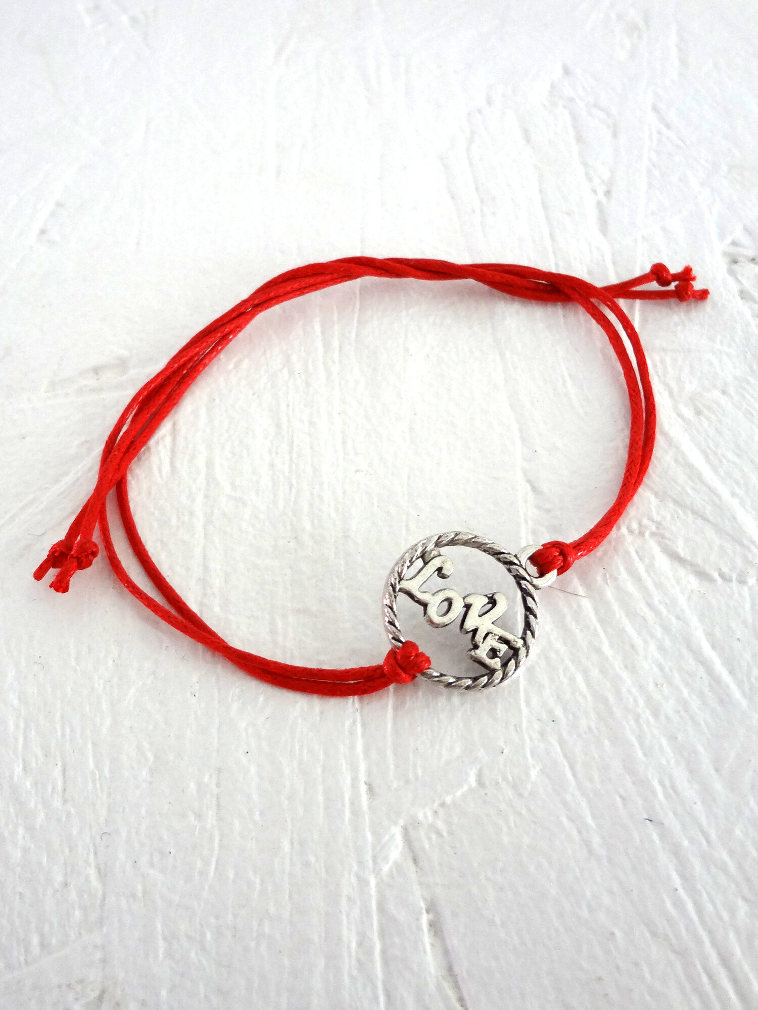 Браслет-нить