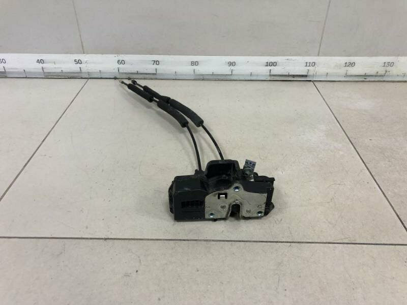 Замок двери передней правой Chevrolet Captiva C100 2006-2011 кат.номер: 94551317