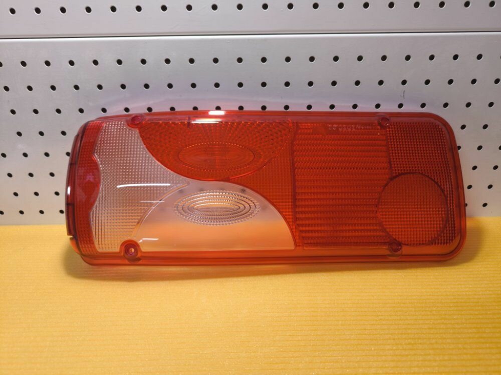 Стекло фонаря заднего левое для SCANIA P R G 5 серии MERCEDES SPRINTER