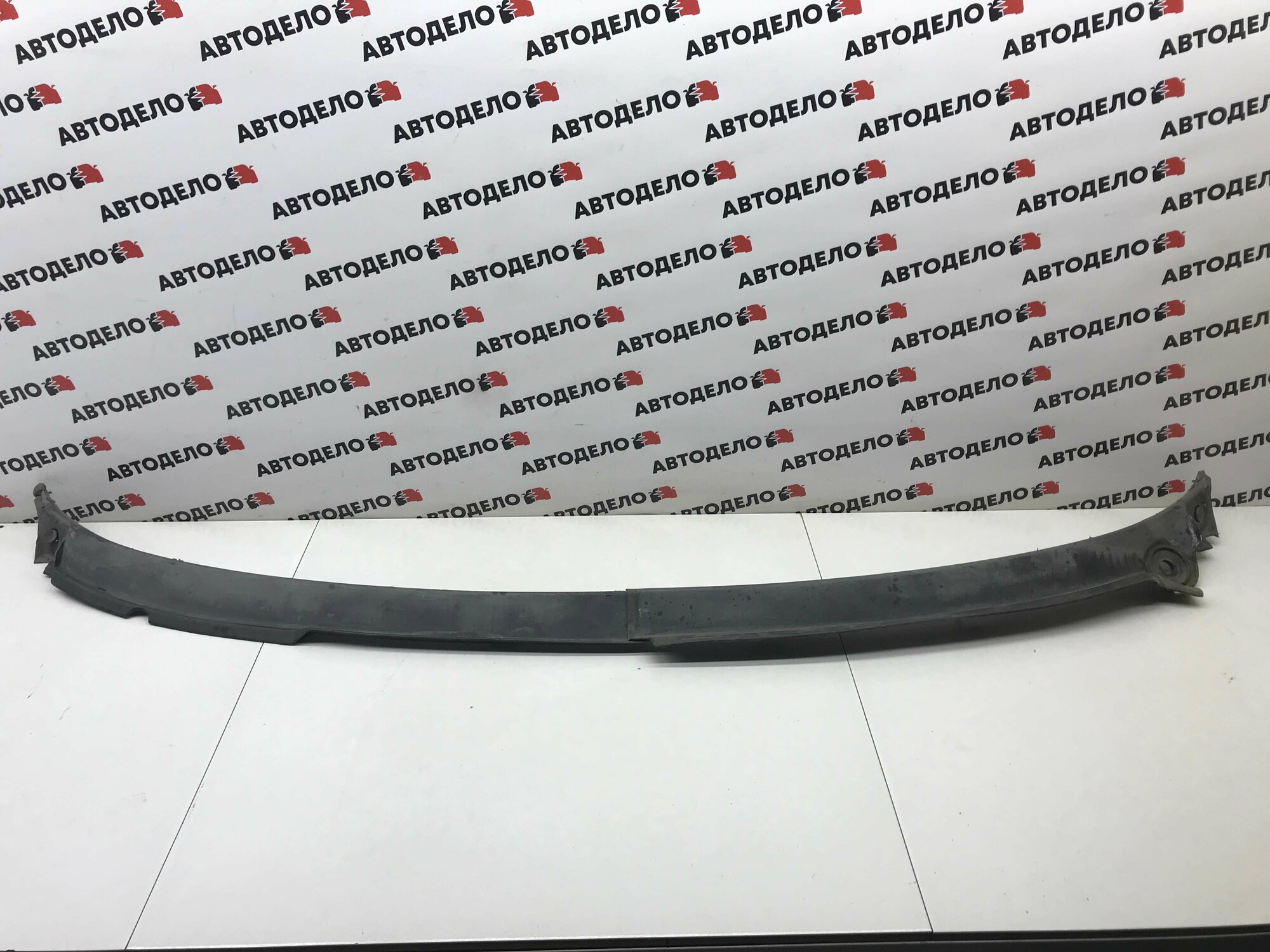 Жабо под дворники Volkswagen Passat B3 1987 г.в