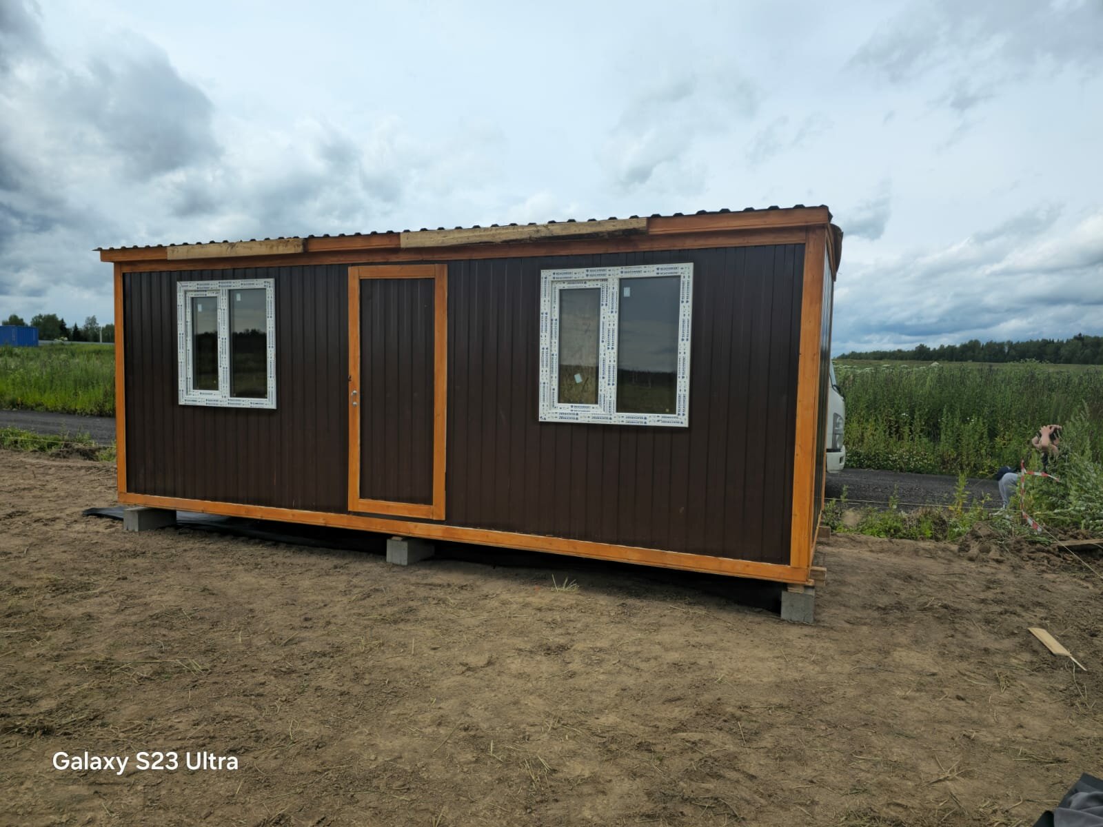 Бытовка утепленная , распашная, с комнатами, 6х2.3 (внутри осб)