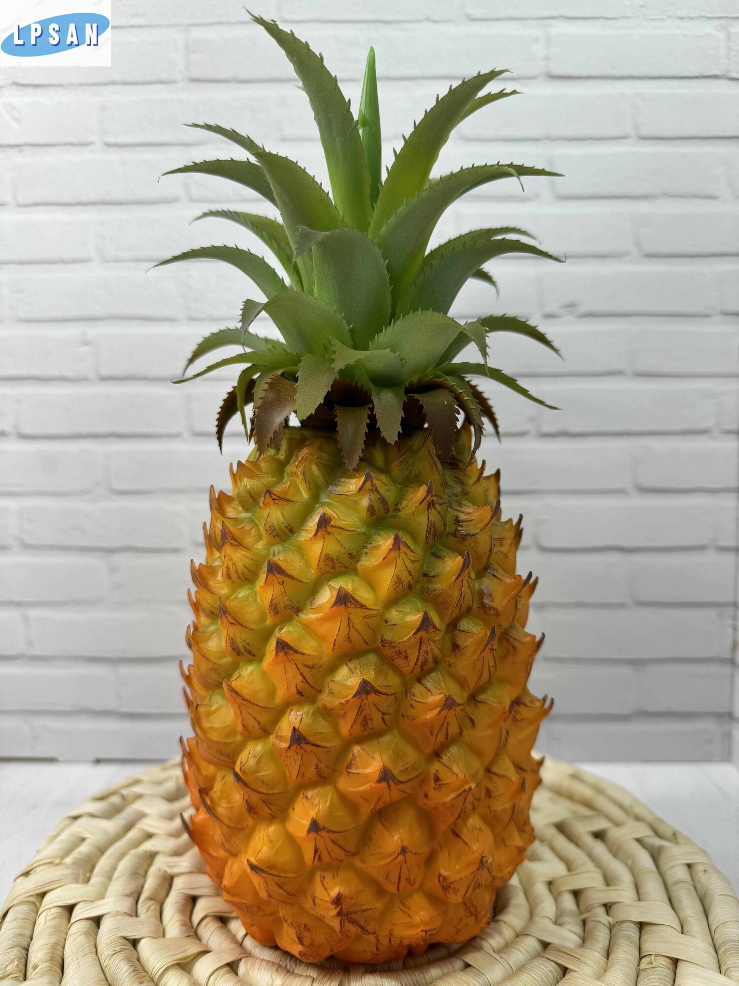 Искусственный ананас для декора 26 см яркий реалистичный украшение дома кафе витрин подарок