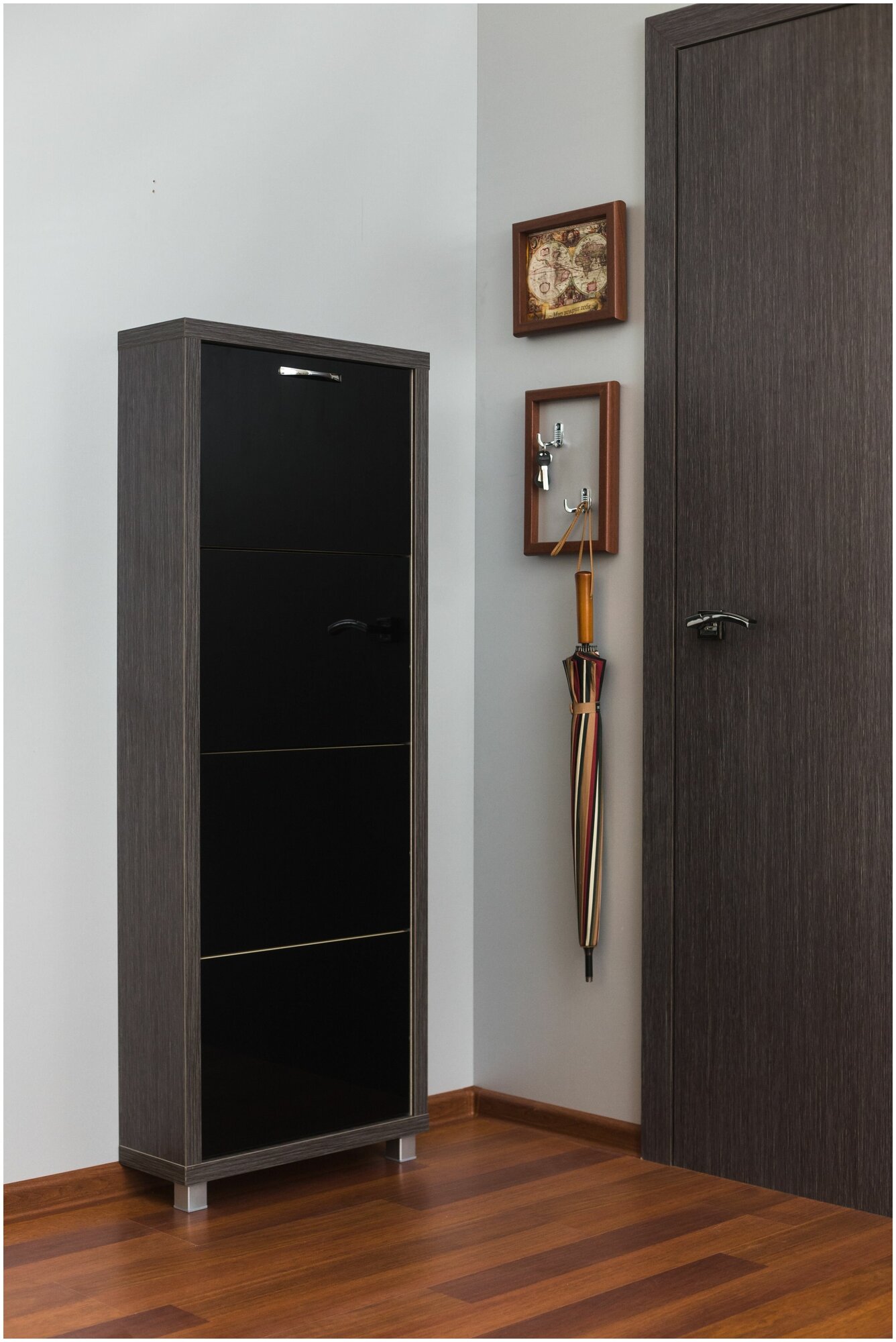 Шкаф обувной Люкс, Капучино 4 отделения, фасад стекло чёрное