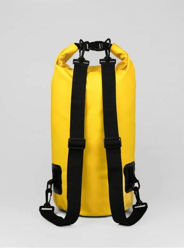Водонепроницаемый прорезиненный гермомешок для отдыха на природе желтый 30 Л