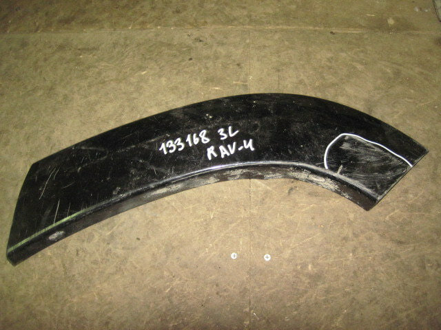 Б/У Накладка крыла заднего левого, Toyota (Тойота)-RAV4 (06-13) TOYOTA RAV4 (06-13) сломано 1 крепление задиры 133168 TO...