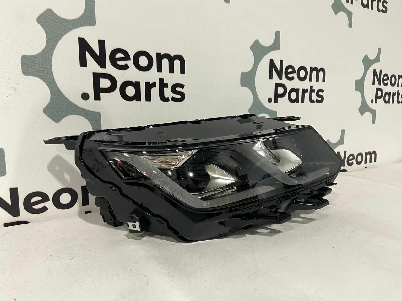 Фара правая с ДХО Geely Coolray SX11 2019-2024