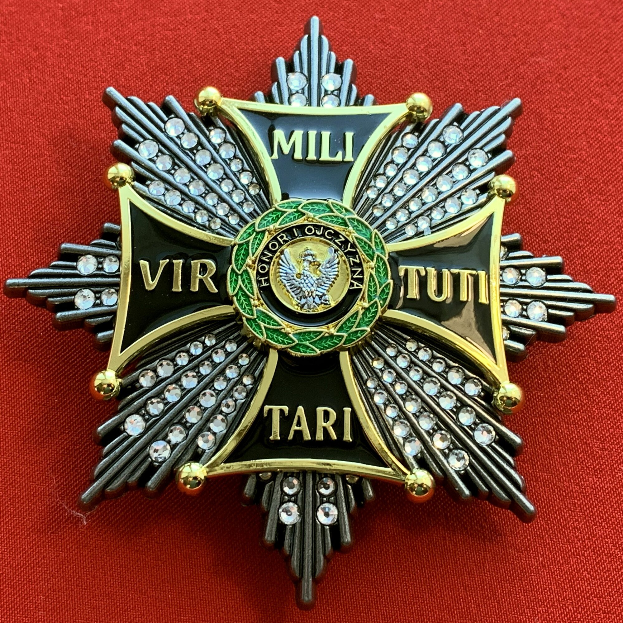 Звезда ордена Виртути Милитари со стразами. Полноразмерный муляж LUX. Российская Империя. Размер 88х88 мм.